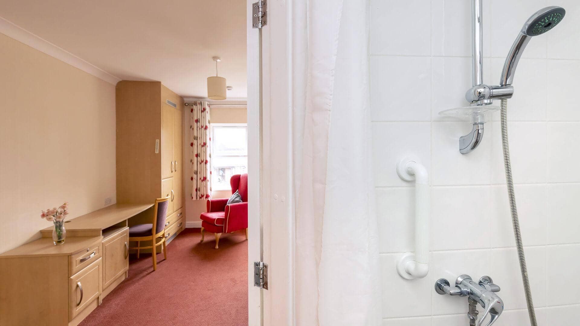 Thornton Hall and Lodge Care Home in Liverpool | Orchard Care Homes